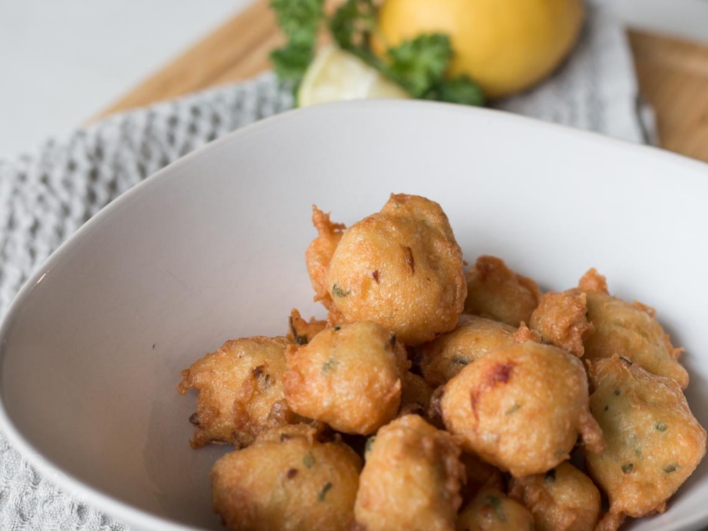 Accras de morue croustillants et légers - La Cuisine d'Adeline